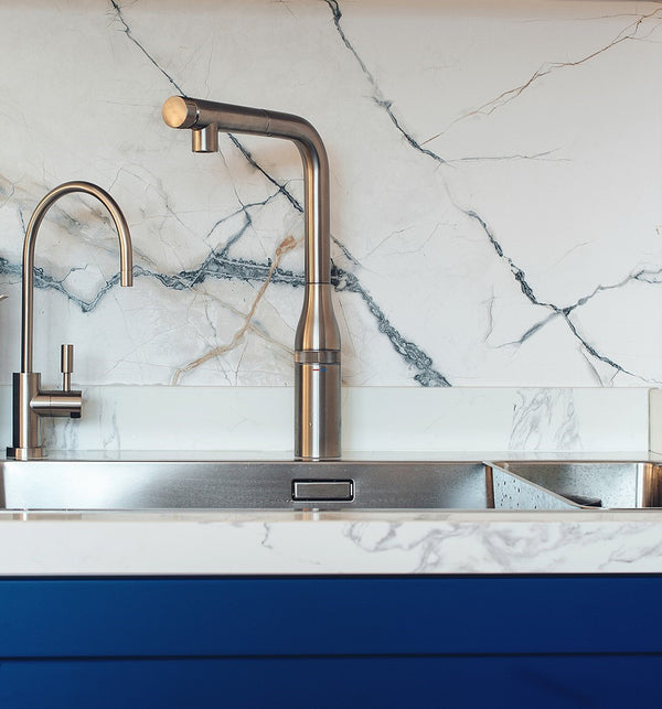 Four Reasons Why Your Kitchen Should Have a Marble Backsplash - Fossil Blu